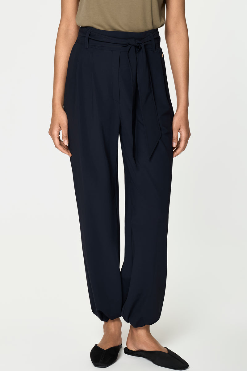 LISCIA Stretch Pants deep navy - INA KESS International